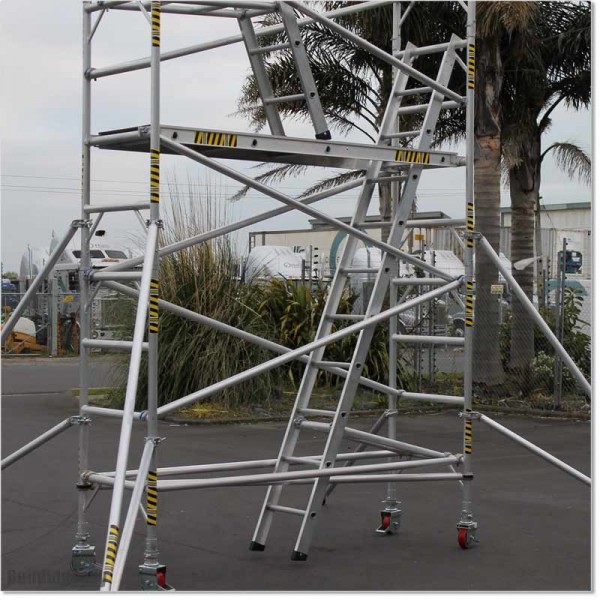 6M Skinny Scaffolding with Two Ladders and 2 Working Platforms.