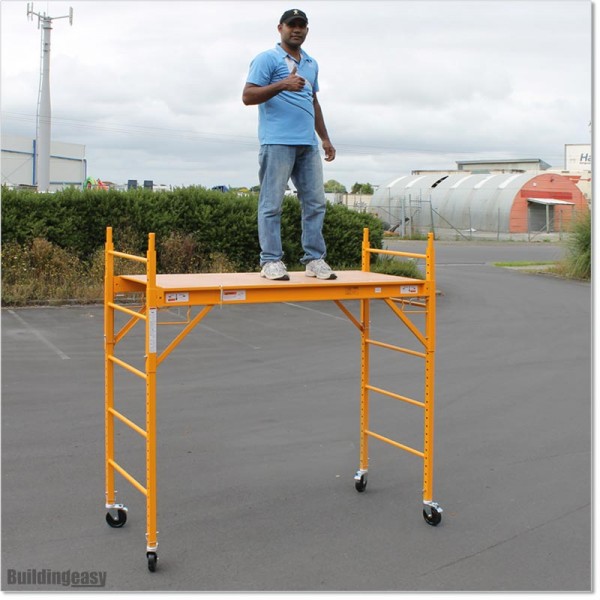 Adjustable Mobile Steel scaffolding with AS/NZS Standards in NZ.