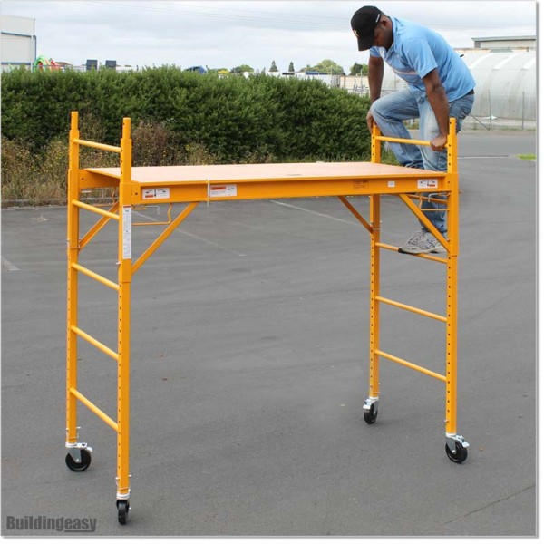Adjustable Mobile Steel scaffolding with AS/NZS Standards in NZ.