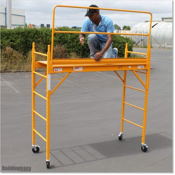 3M Mobile Steel Scaffoldings with Safety Rail in Auckland.