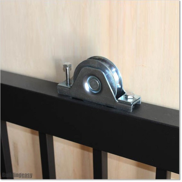 4.5M Wide & 1.8M Centre And 1.5M End Height Curved Top Sliding Gate