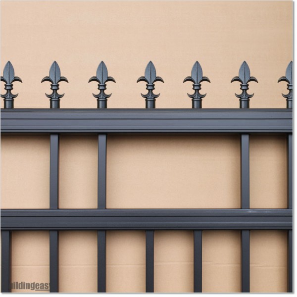 3.2M Wide Aluminium Sliding Gate 1.2M High With Spikes Fitted on Top.