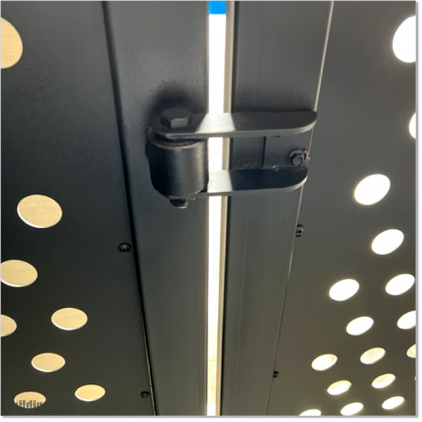 Turning Gate's Hinges bolted type. Use these with gate sections to join ...